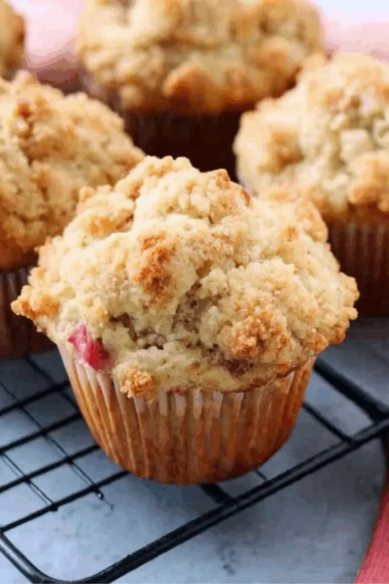 Rhubarb Muffins – The Best Moist Recipe for Tangy Flavor - recipe maestro