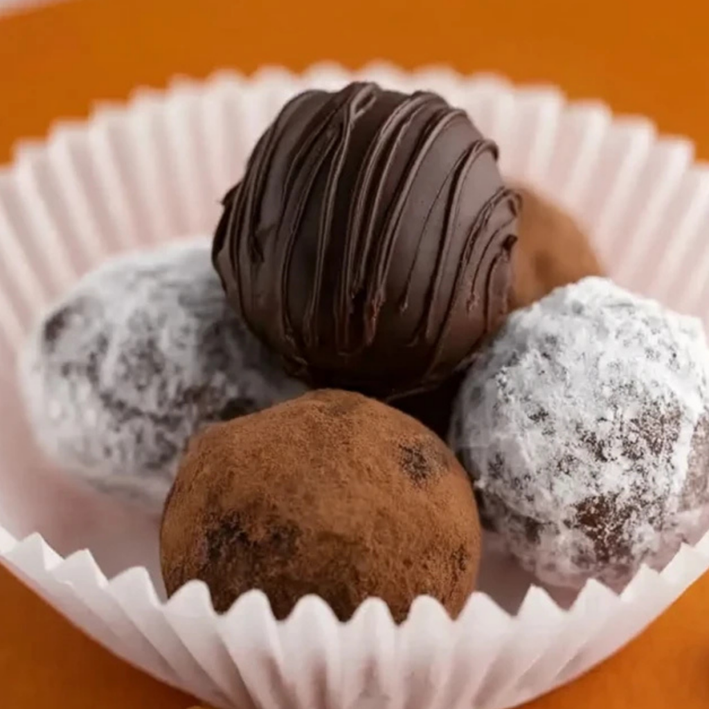 Cream Cheese Chocolate Truffles – Easy Recipe - recipe maestro